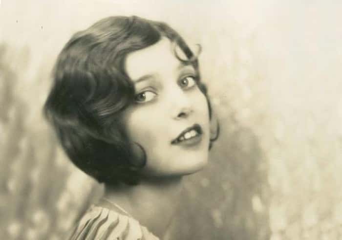 On screen, Loretta Young played innocent girl-next-door types but ...