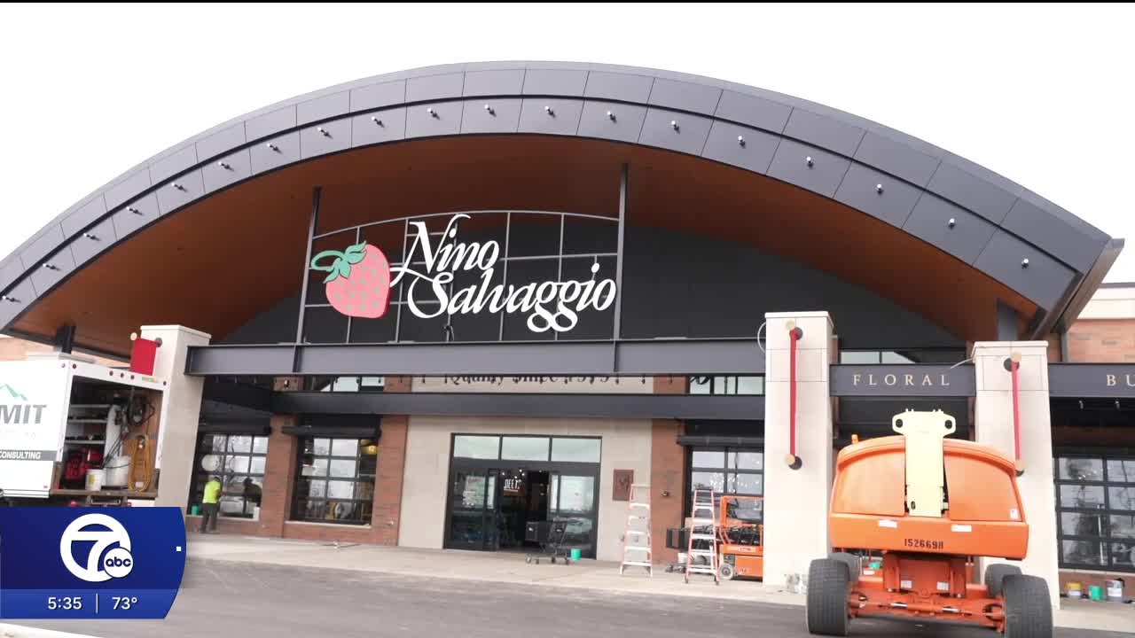 Nino Salvaggio opens first Wayne County store in Livonia