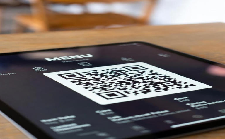 Are QR code menus ruining the restaurant experience? Many diners say yes