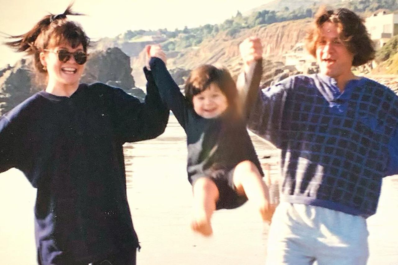 Valerie Bertinelli reflects on first meeting with Eddie Van Halen and ...