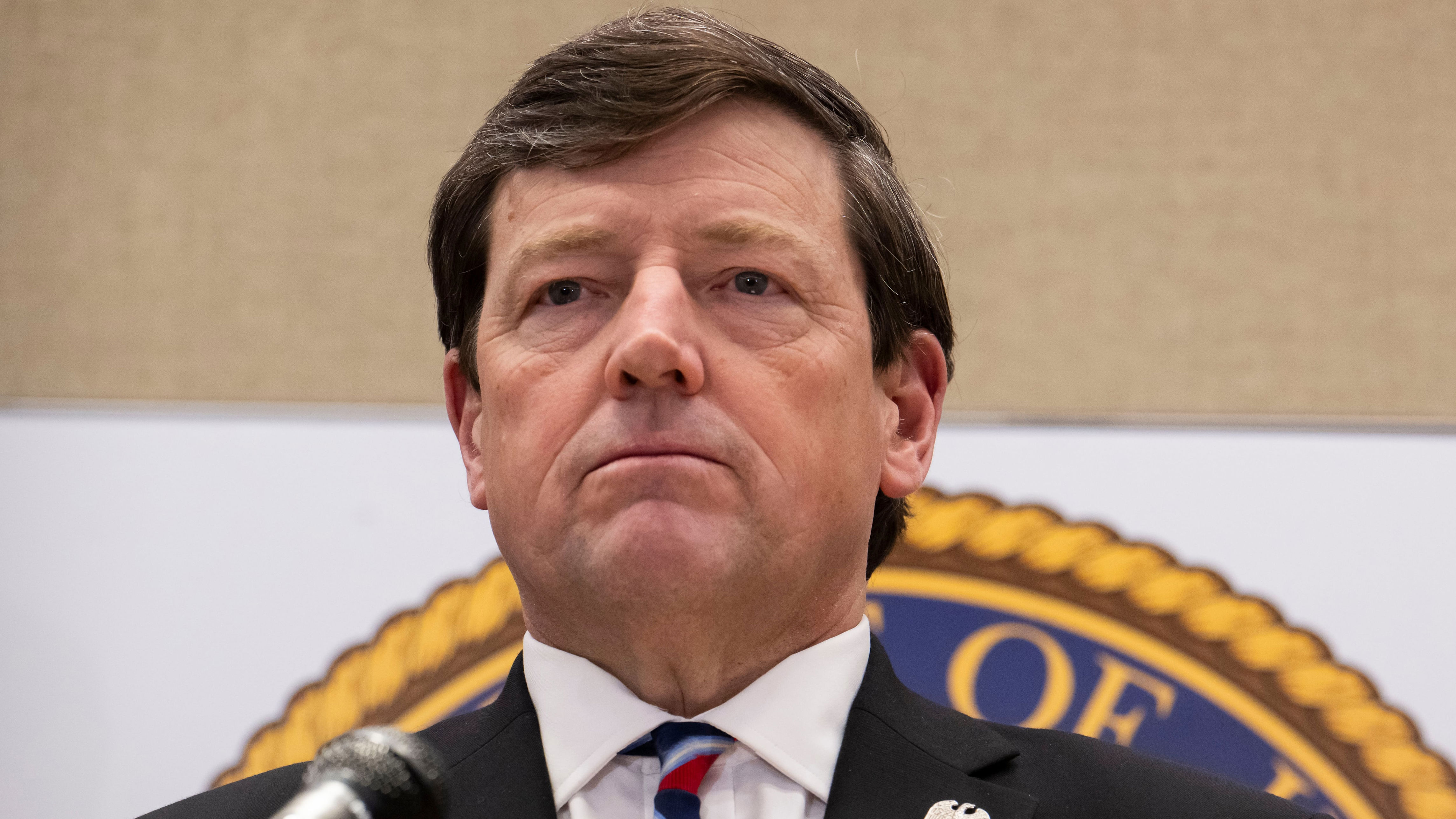 Trump’s pardon goon slapped with ethics charges over threatening letter