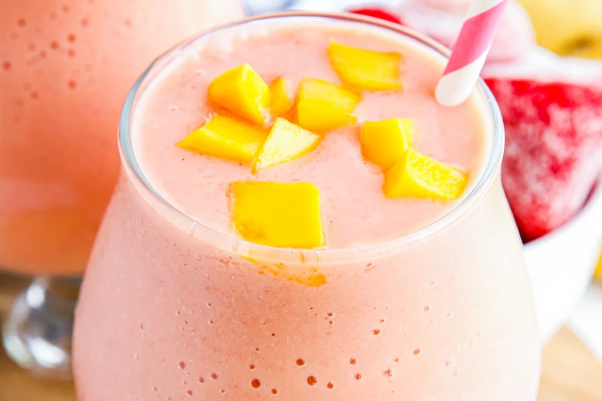 24 smoothie ideas for when breakfast needs to happen in under five minutes