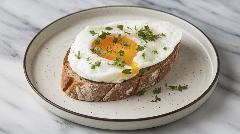 11 ingredients that will take your fried eggs to an unbeatable level