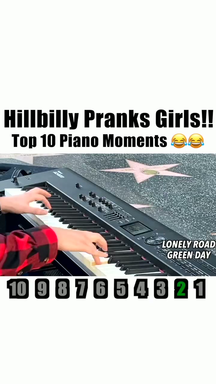 Unexpected piano skills shock the crowd