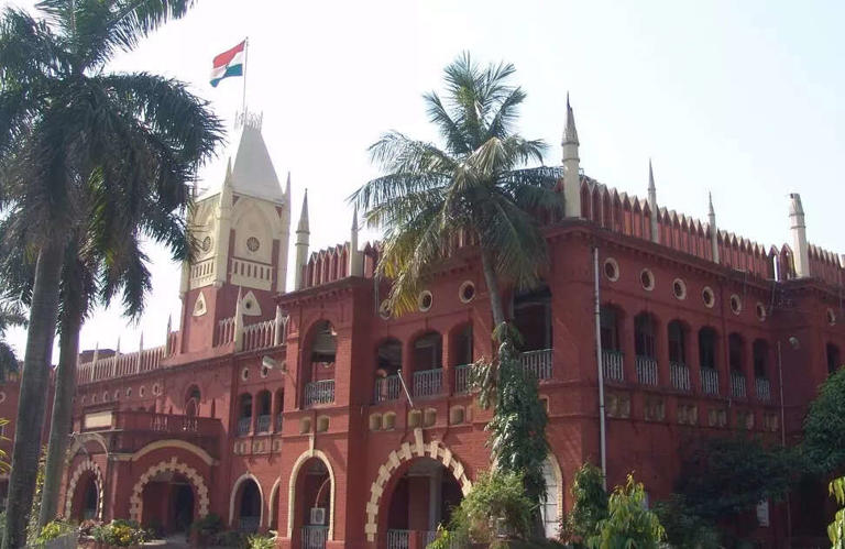 HC urges MHA to frame uniform policy on freezing A/Cs during criminal probe