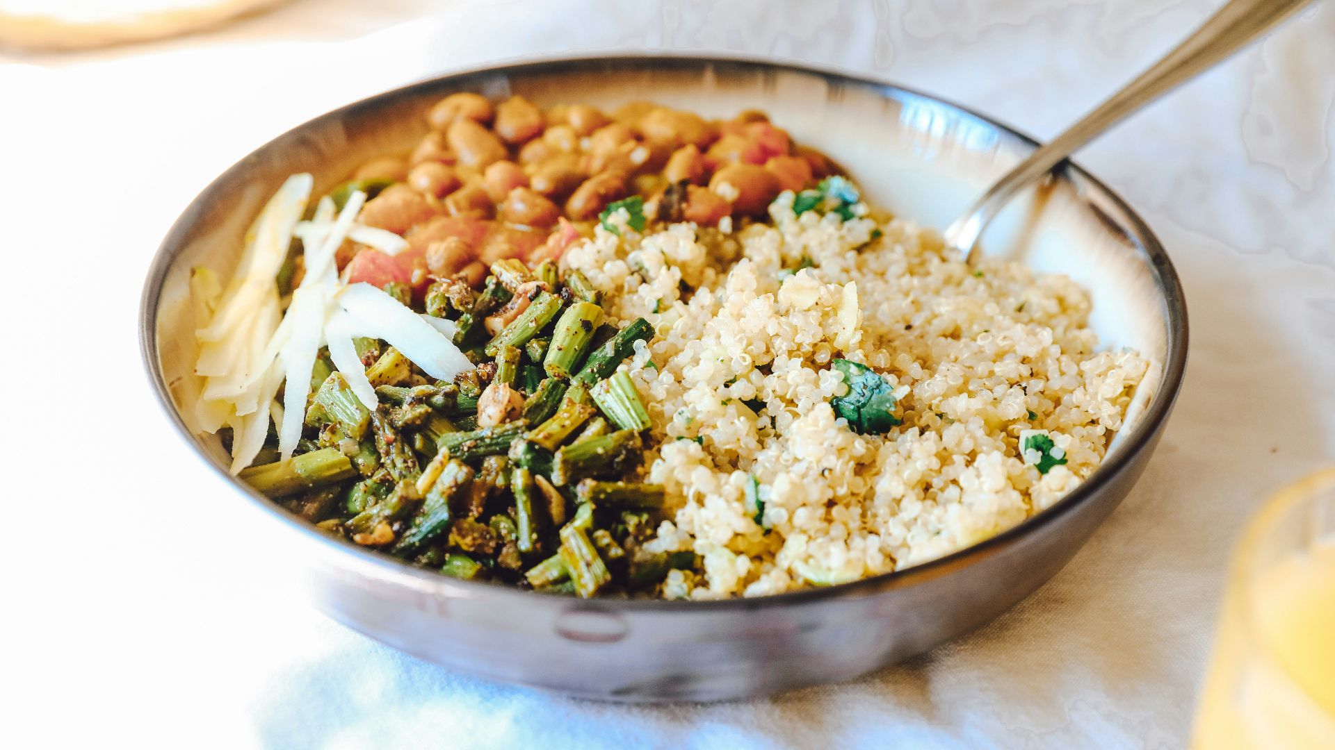 20 cooking habits that save time