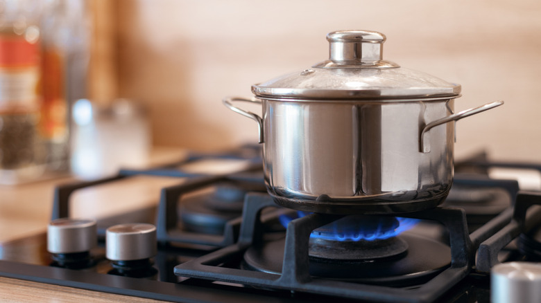 Do electric stoves really cook more evenly than gas? An expert weighs in