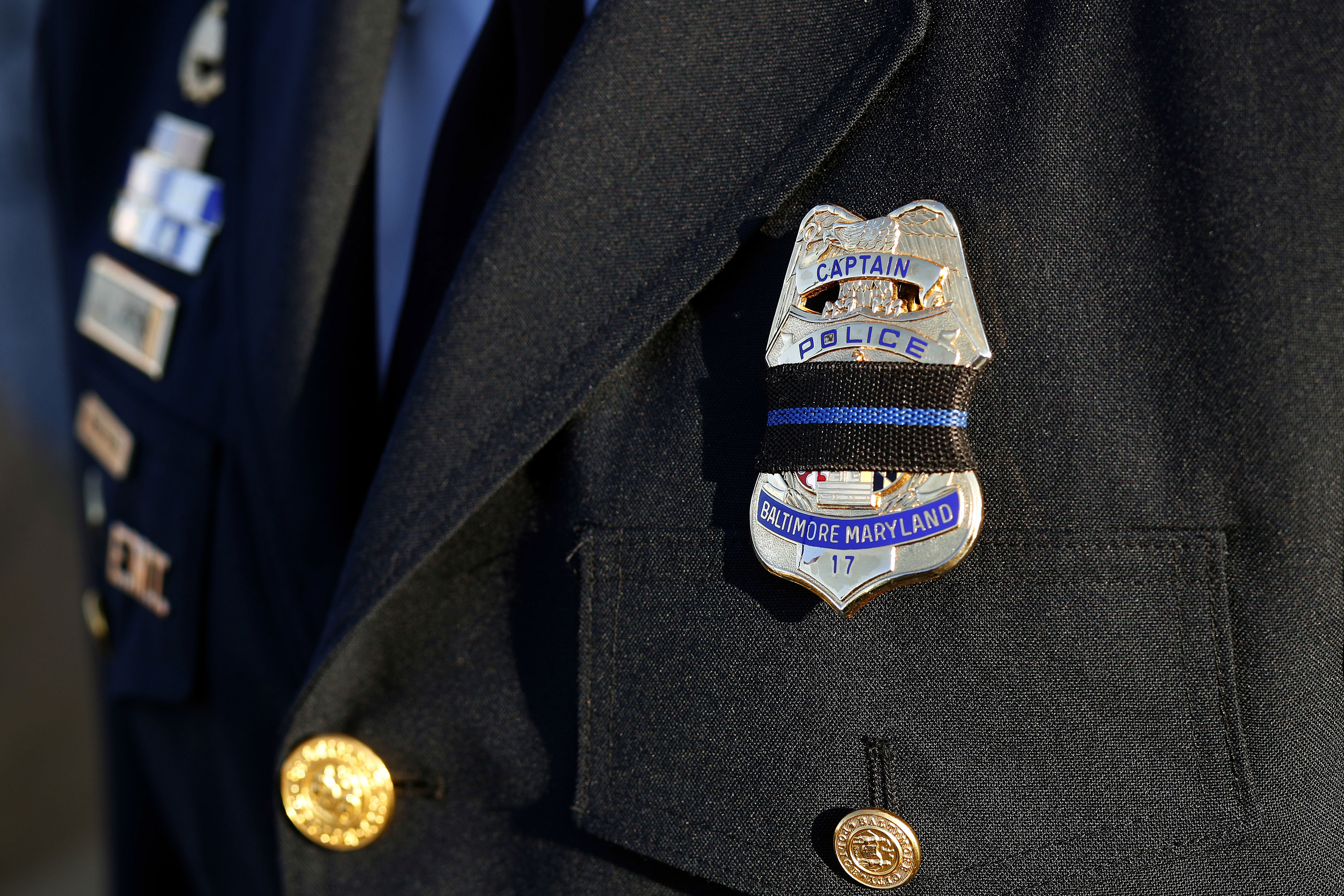 Police officer, suspect shot near Baltimore synagogue: what to know