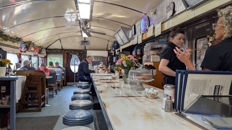 12 retro roadside diners worth pulling off the highway for