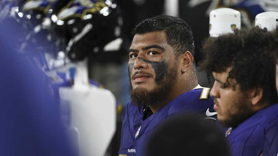 Ravens' trench addition points to end of an era Baltimore fans won't miss