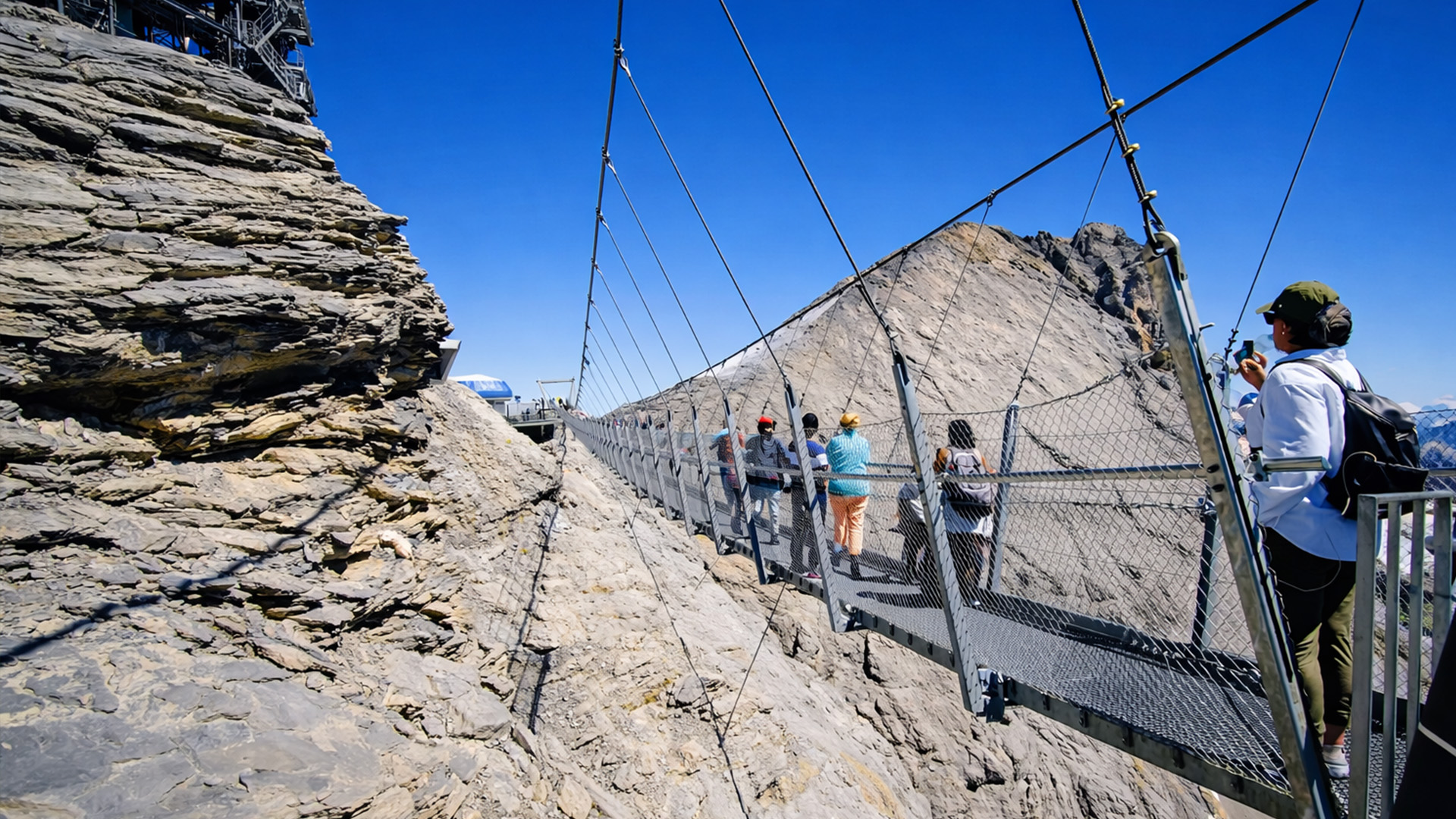 Mount Titlis Switzerland rotating cable car adventure (4K)
