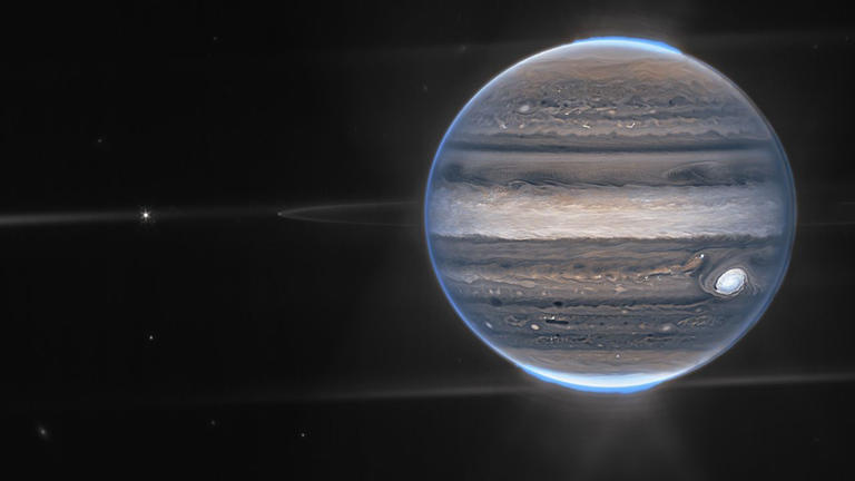 Jupiter's moons leave cold 'footprints' in the planet's auroras, James ...