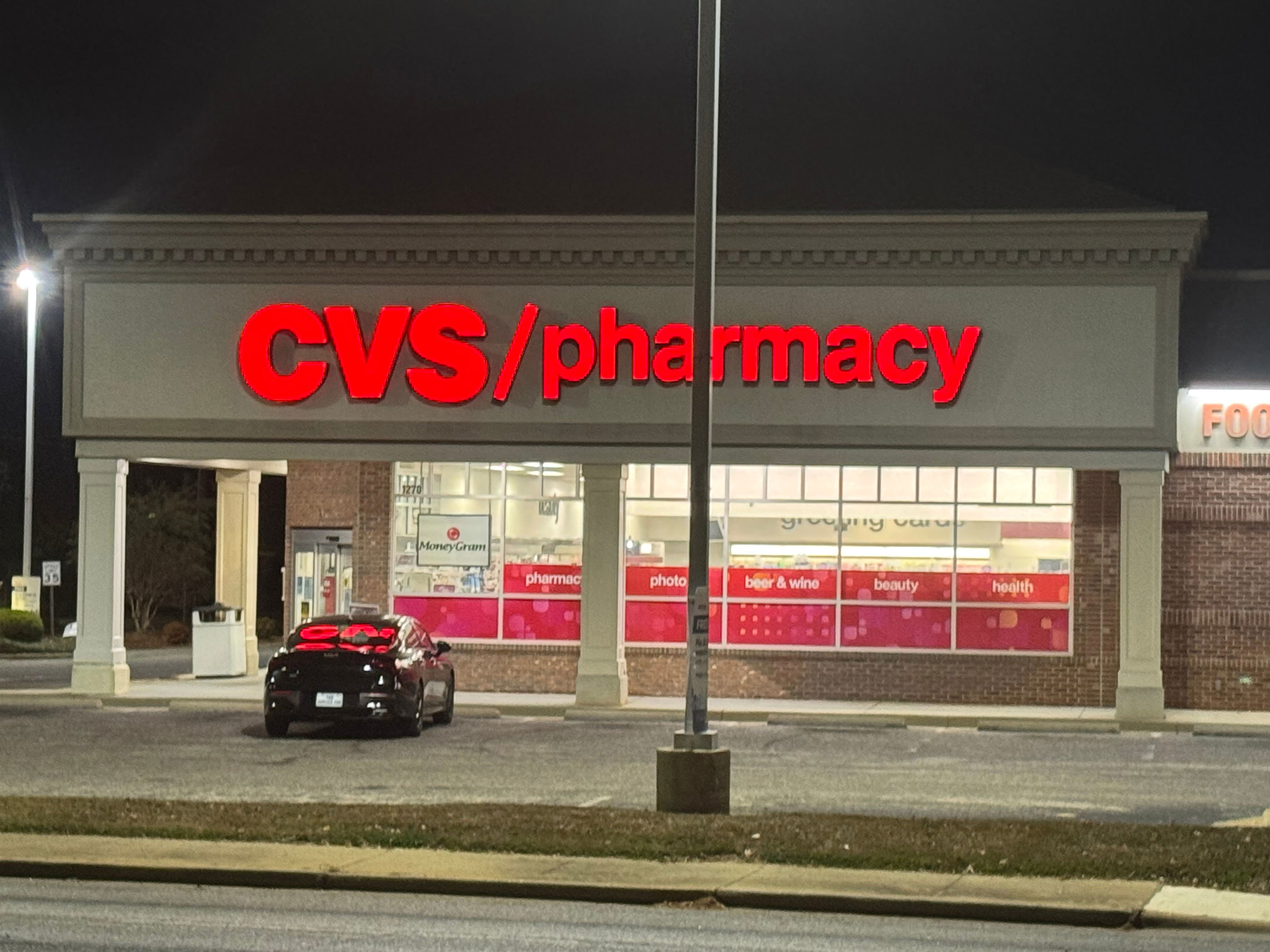 Tennessee governor signs ‘Fair Rx Act’ bill, prompting lawsuit from CVS