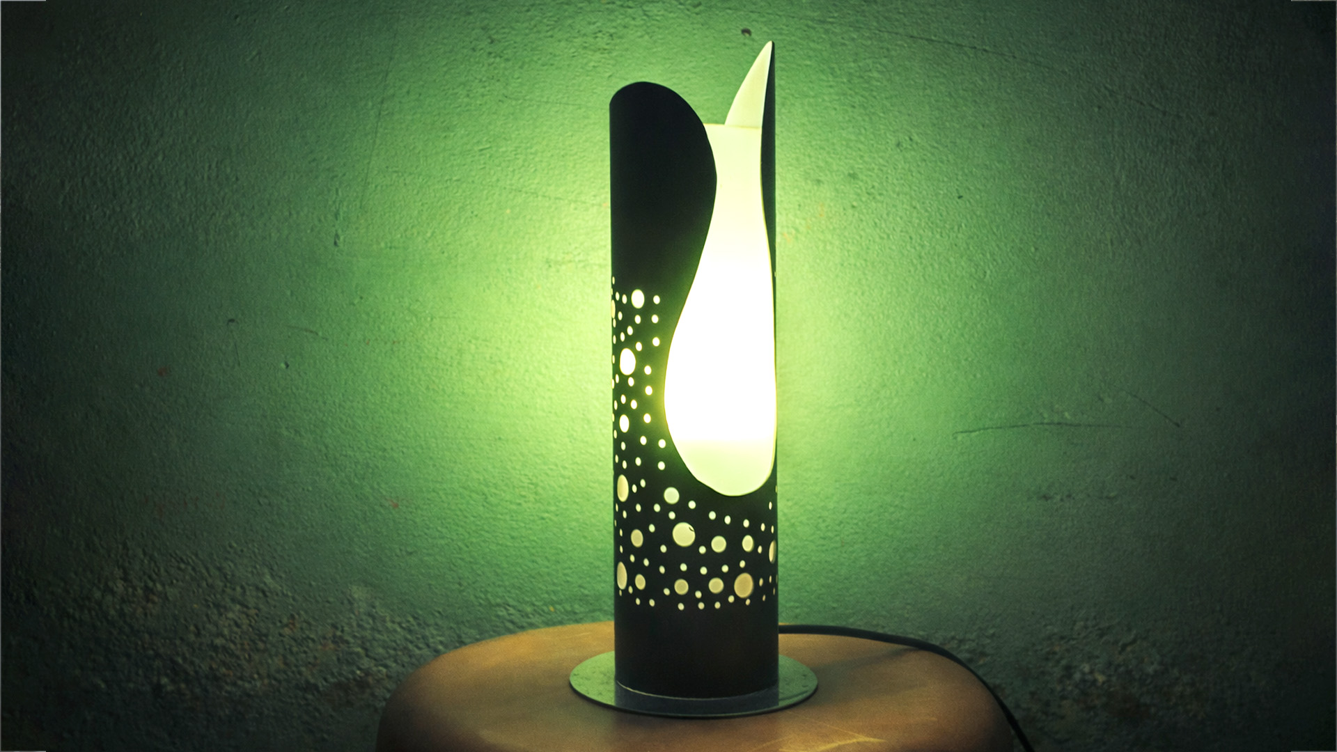 How to make contemporary lamps with PVC pipes