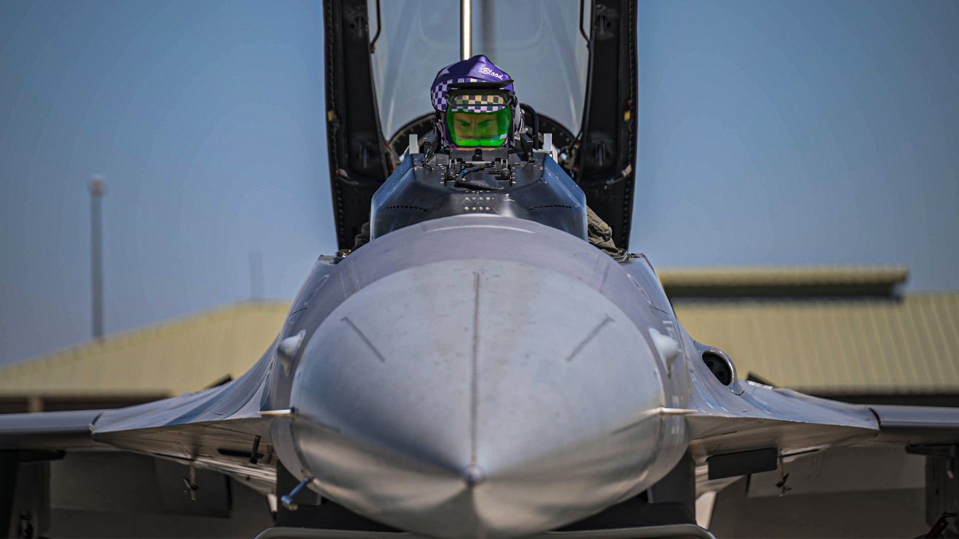 What is the most popular fighter jet in the US Air Force?