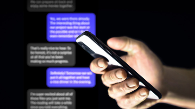 Google Messages is about to get a lot better at catching phishing text ...