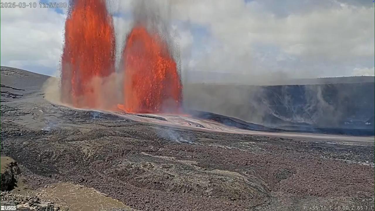 Hawaii's Kilauea volcano erupts, shooting towering lava fountains