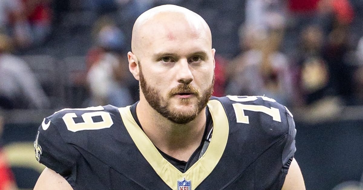 Report: Carolina Panthers to sign veteran center Luke Fortner
