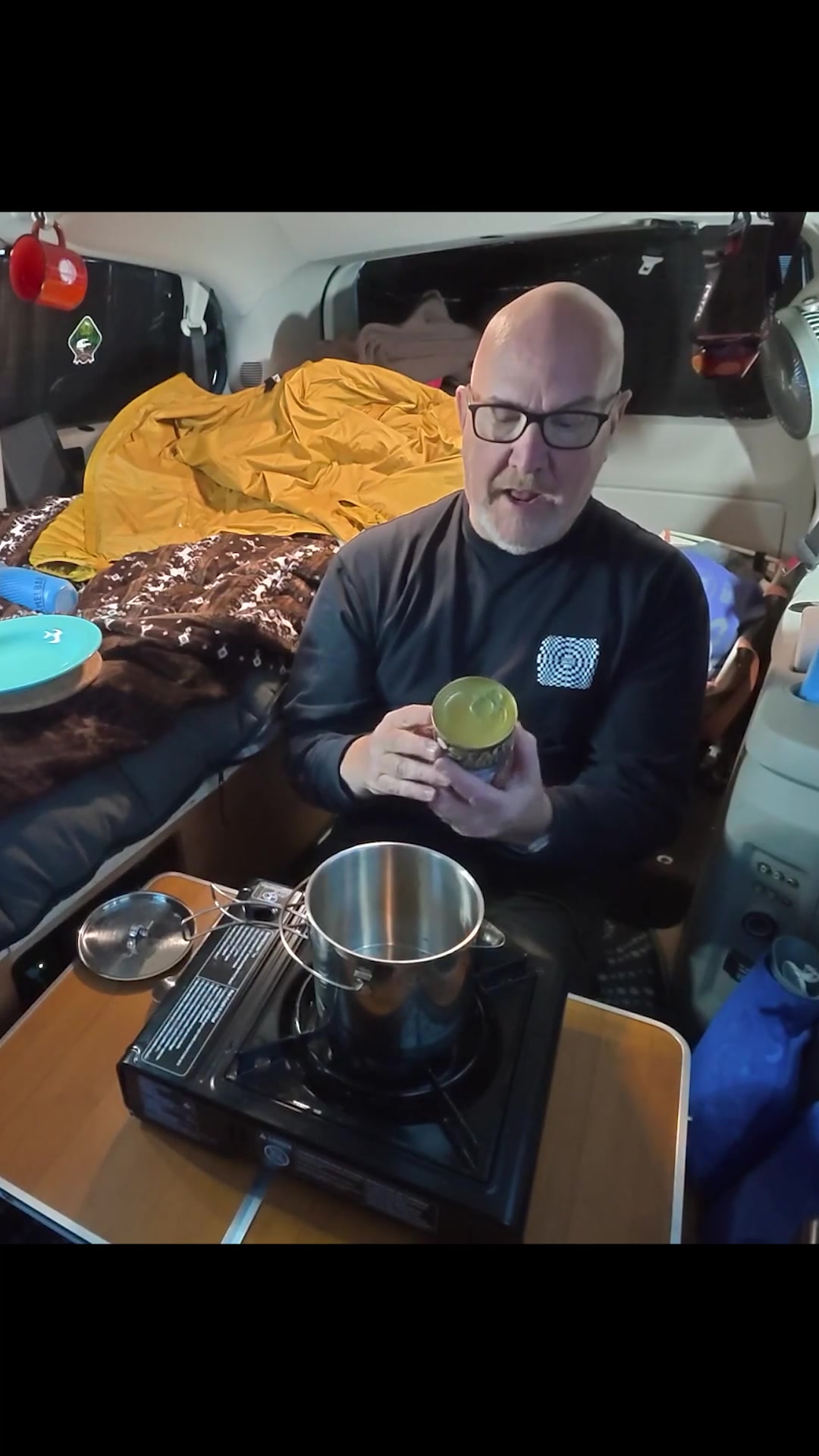 No heater challenge: Winter van camping
