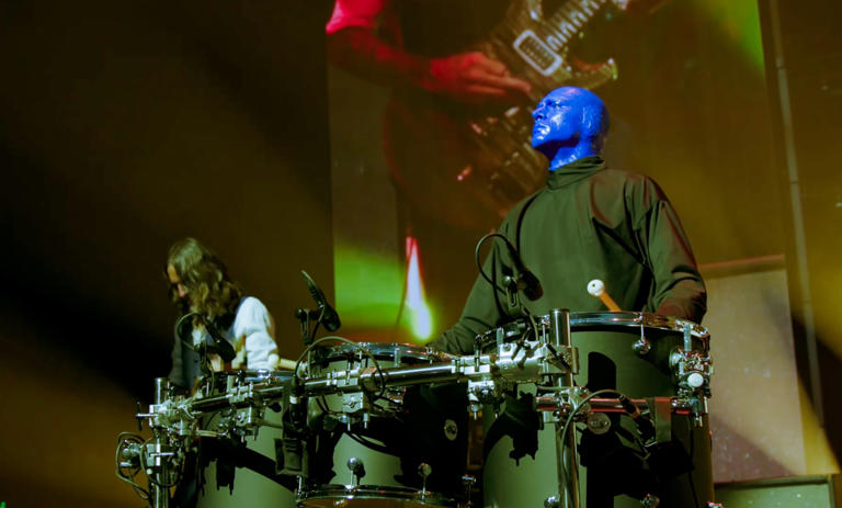 Blue Man Group and 311 share stage for first time at Park MGM