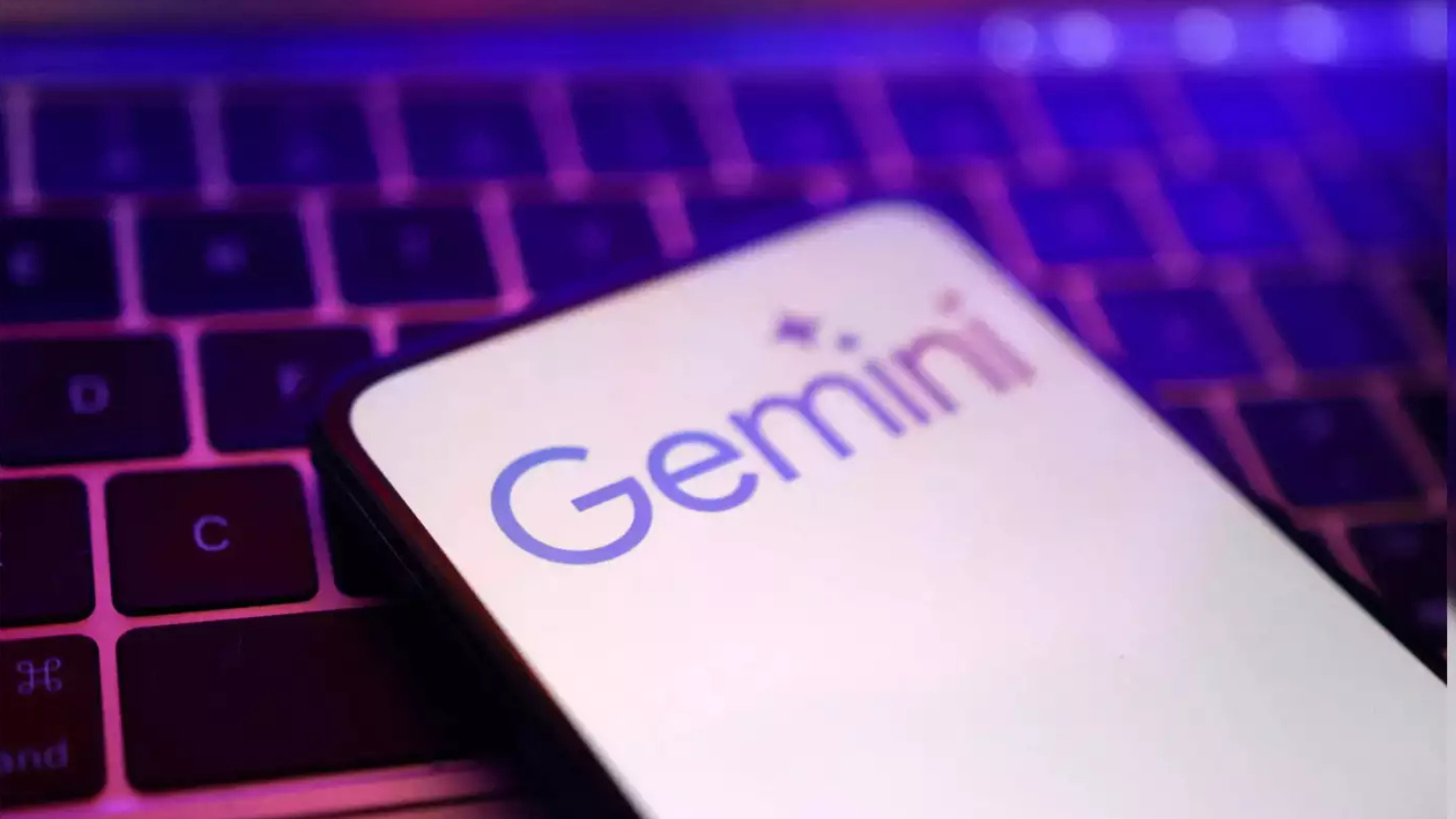 Google's Gemini now taps your Gmail and Google Drive to build Docs ...