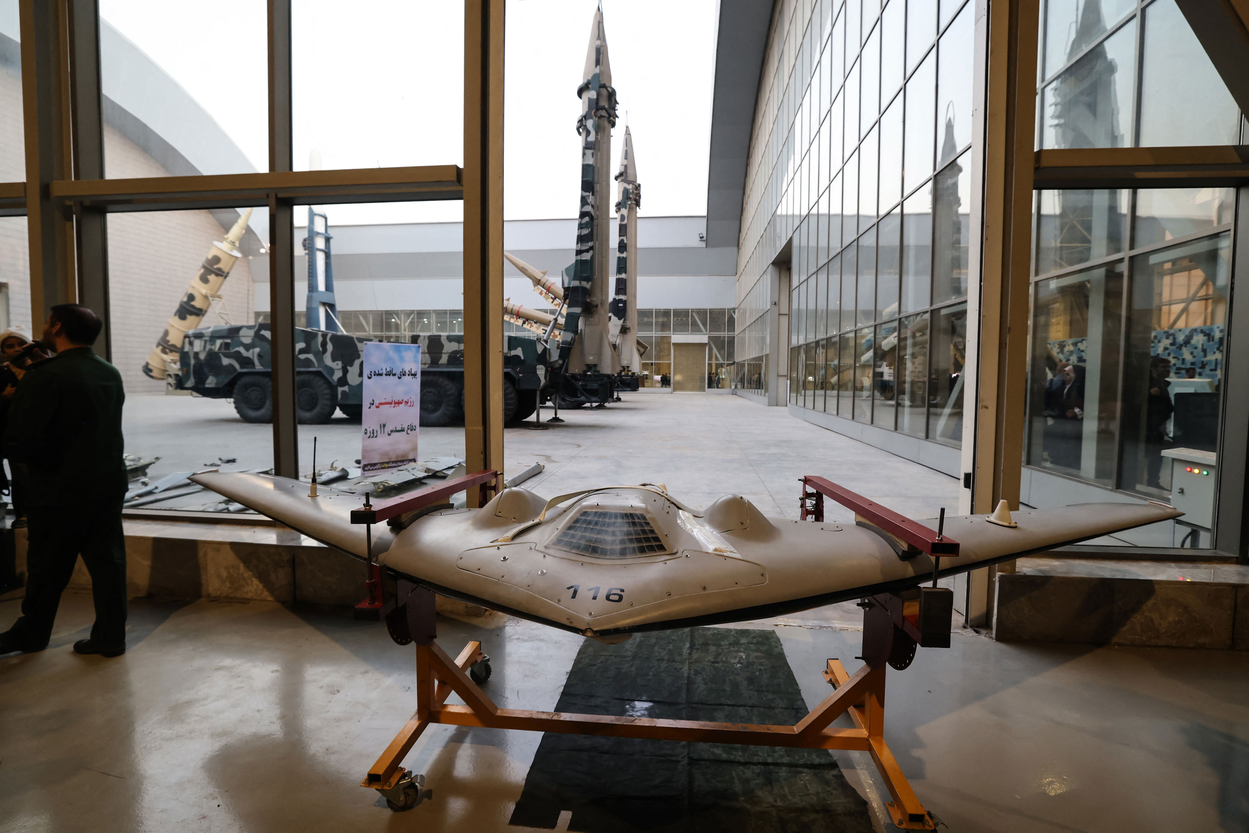 Drone strikes US diplomatic hub in Iraq, pro-Tehran militias suspected