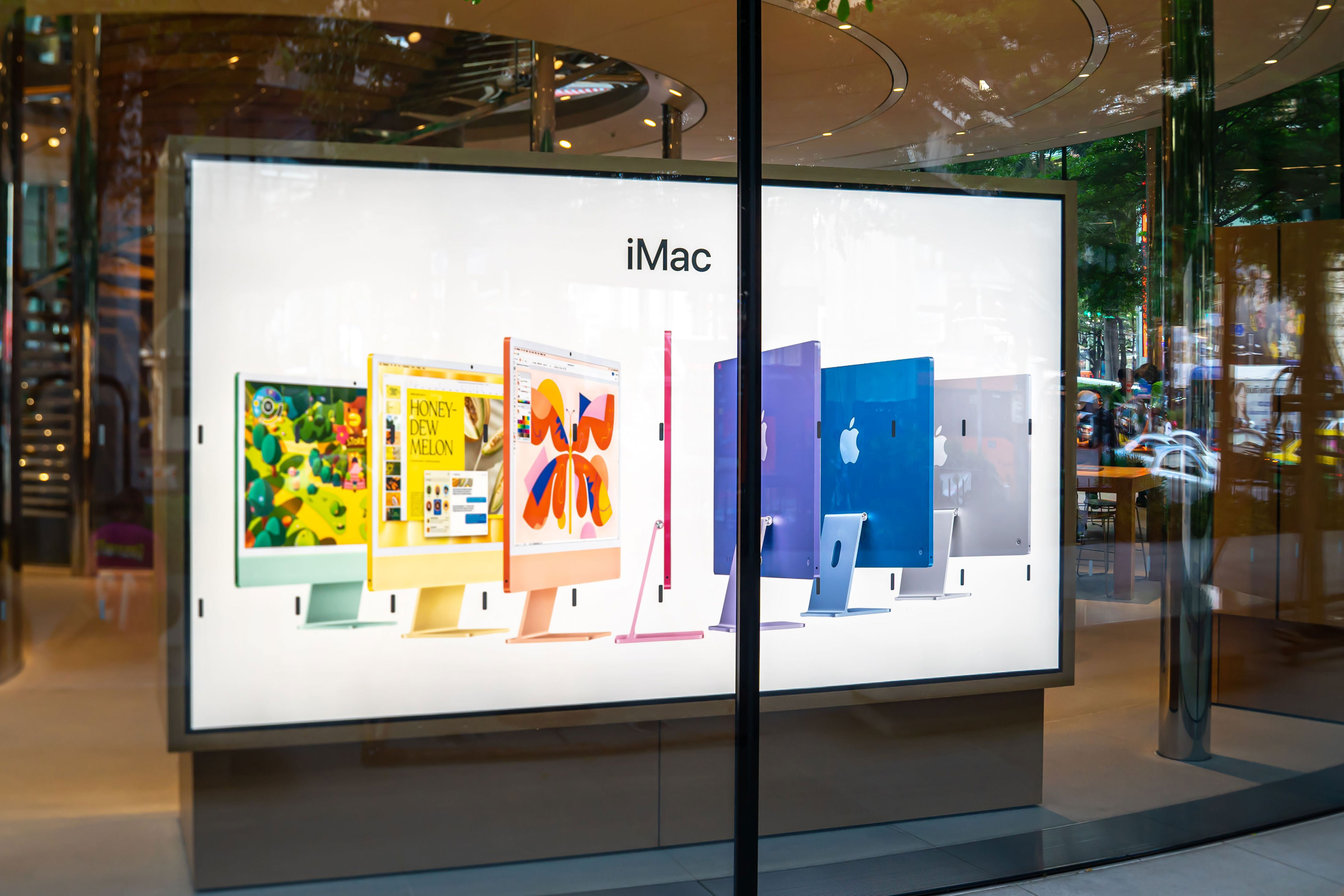 Apple's iMac could get fun Neo-like colors this year