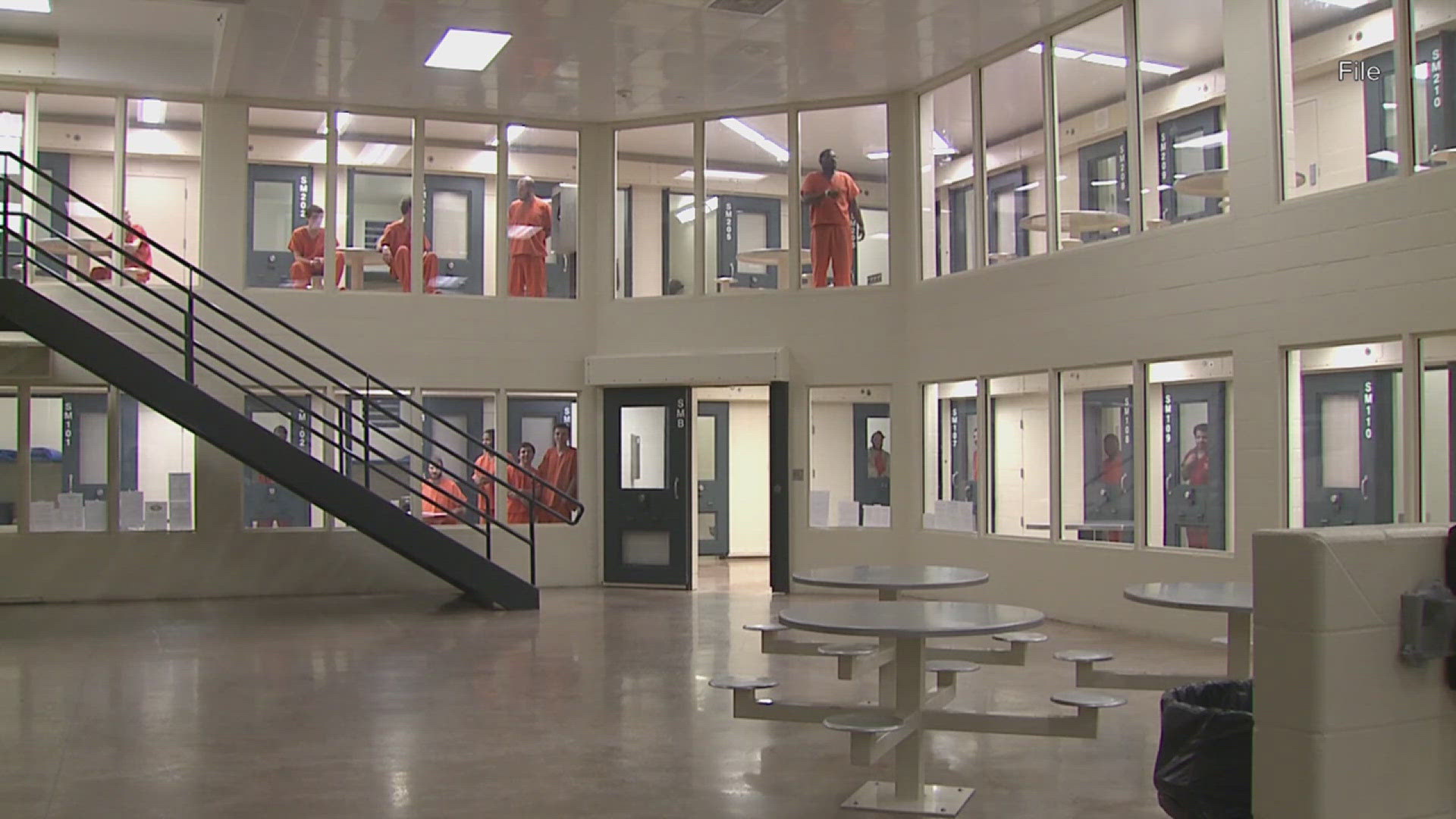 Report: Scott County Jail staff failed to provide medical attention to ...