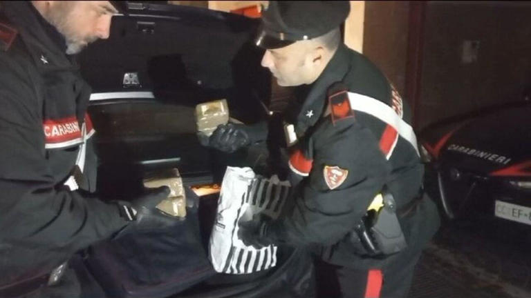 Quattro quintali di hashish con “brand” di alta qualità. Avrebbero ...
