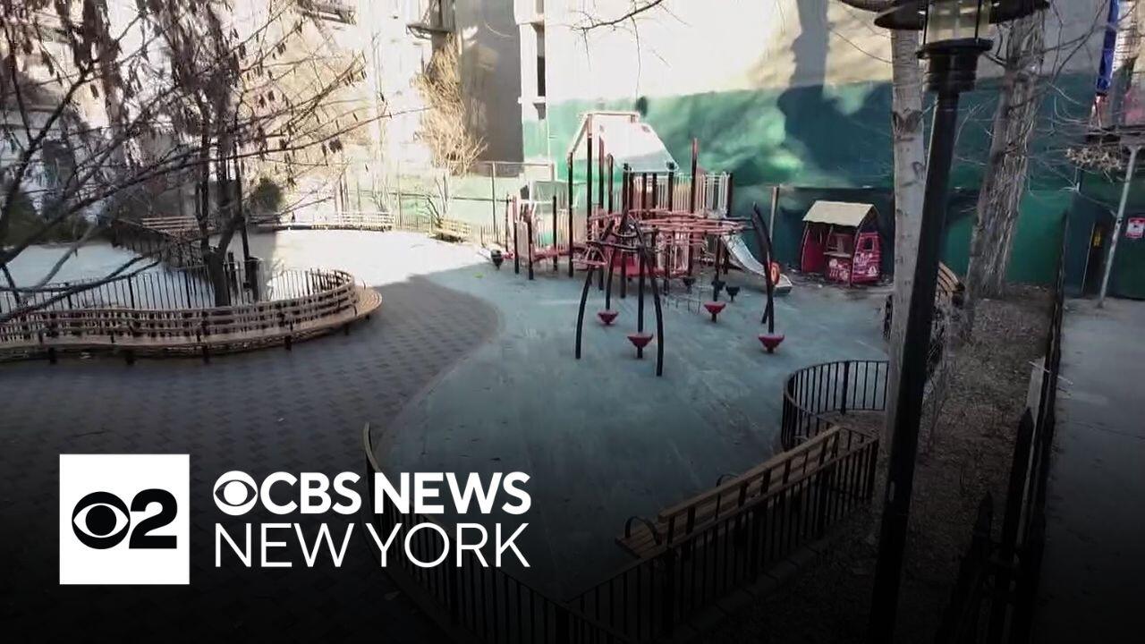 Beloved playground in Hell's Kitchen closed due to nearby scaffolding ...