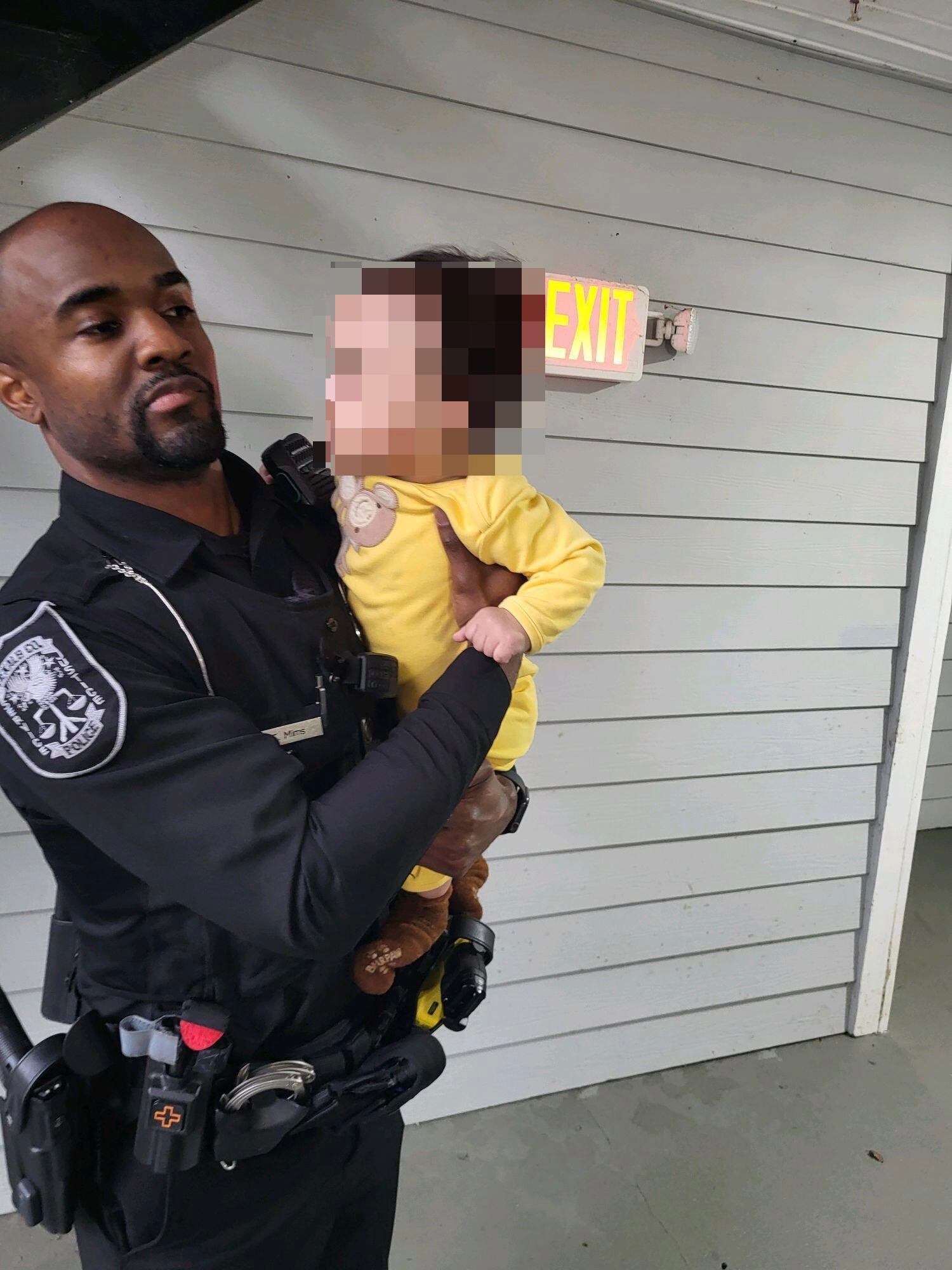 Abducted baby safe, father in custody following Amber Alert out of ...