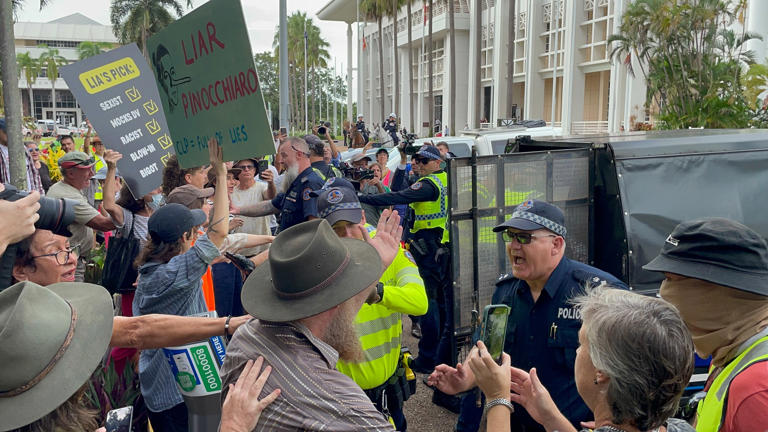 Protestor arrested as NT Administrator David Connolly sworn in