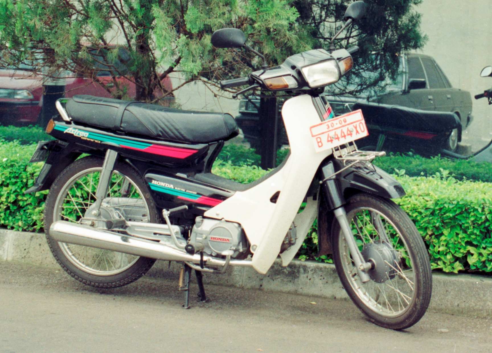 Nostalgia Honda Astrea Grand Bulus, dulu pas baru harganya segini