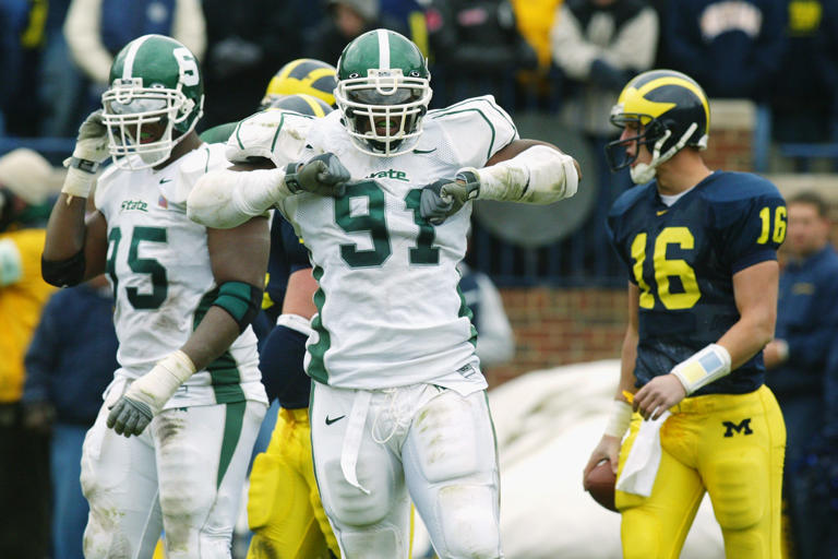 Michigan State football legacy schedules official visit