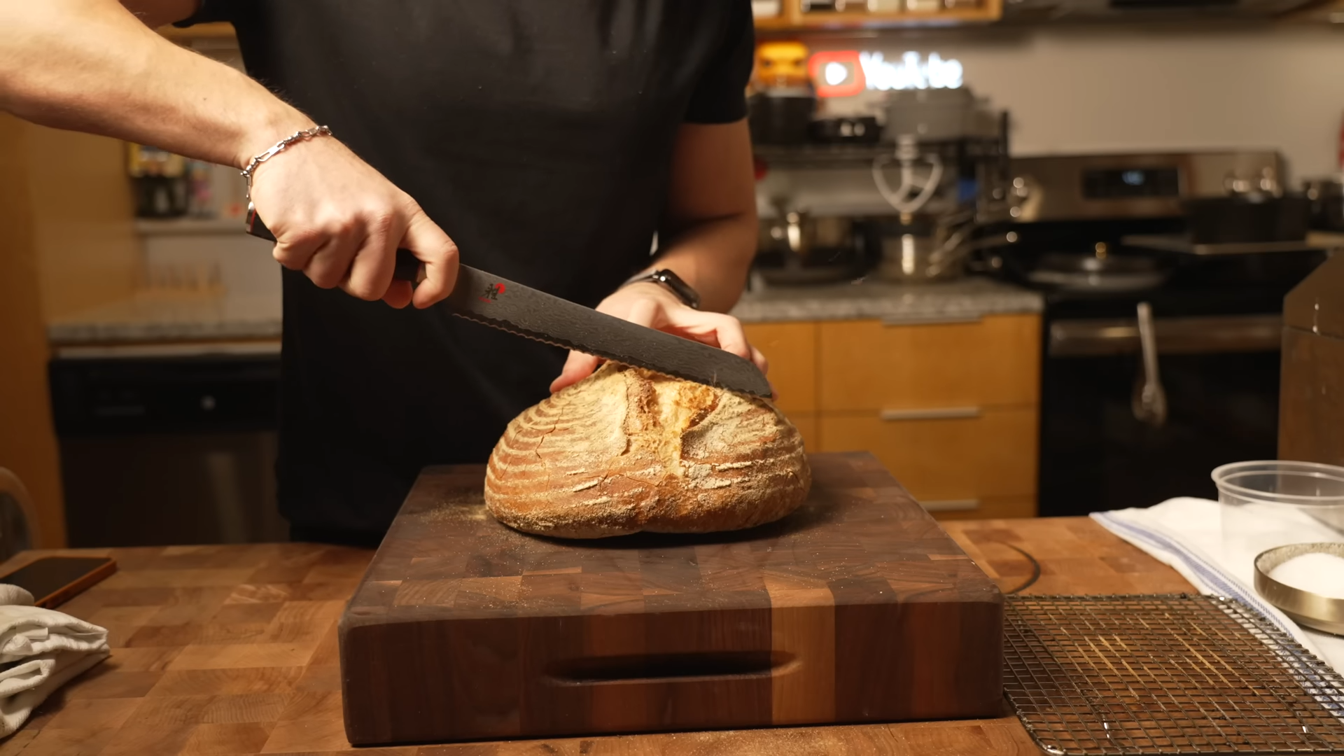 Easy sourdough bread recipe for beginners at home