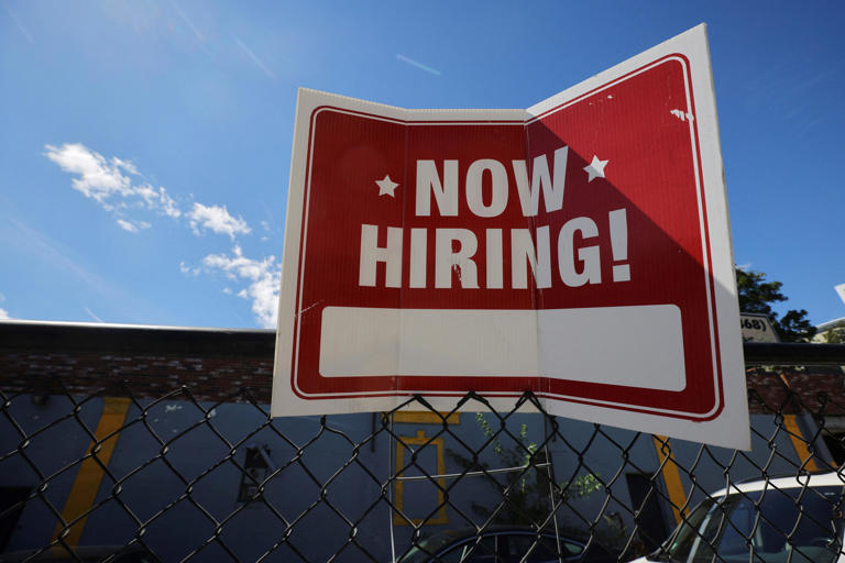 These high-paying careers are hiring in the Peoria area