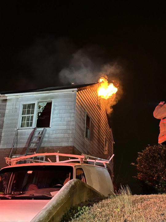 Crews respond to fire on E Ocean View Ave in Norfolk