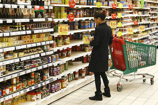 Cabaz alimentar atinge novo máximo histórico de 254,99 euros