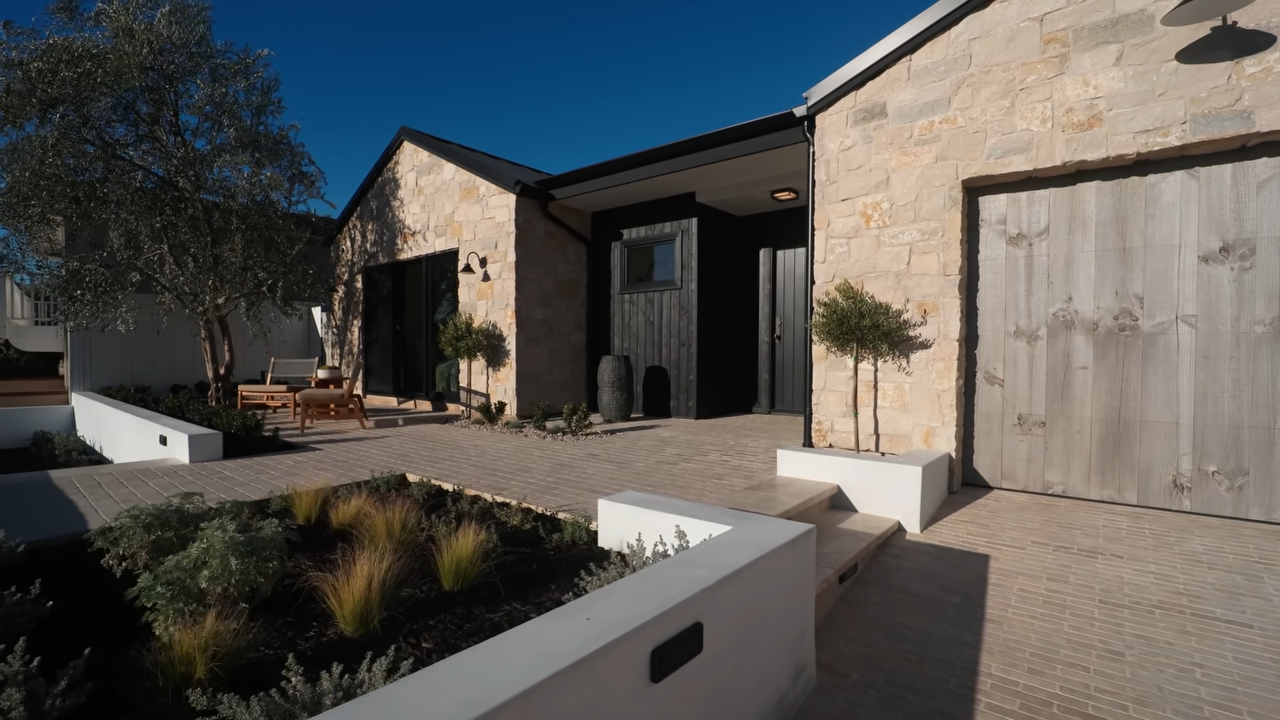 Ocean air, glass walls, and a price tag that hits hard - $7.995M ...