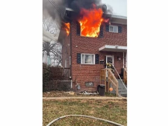 1 child, 2 adults displaced by duplex fire