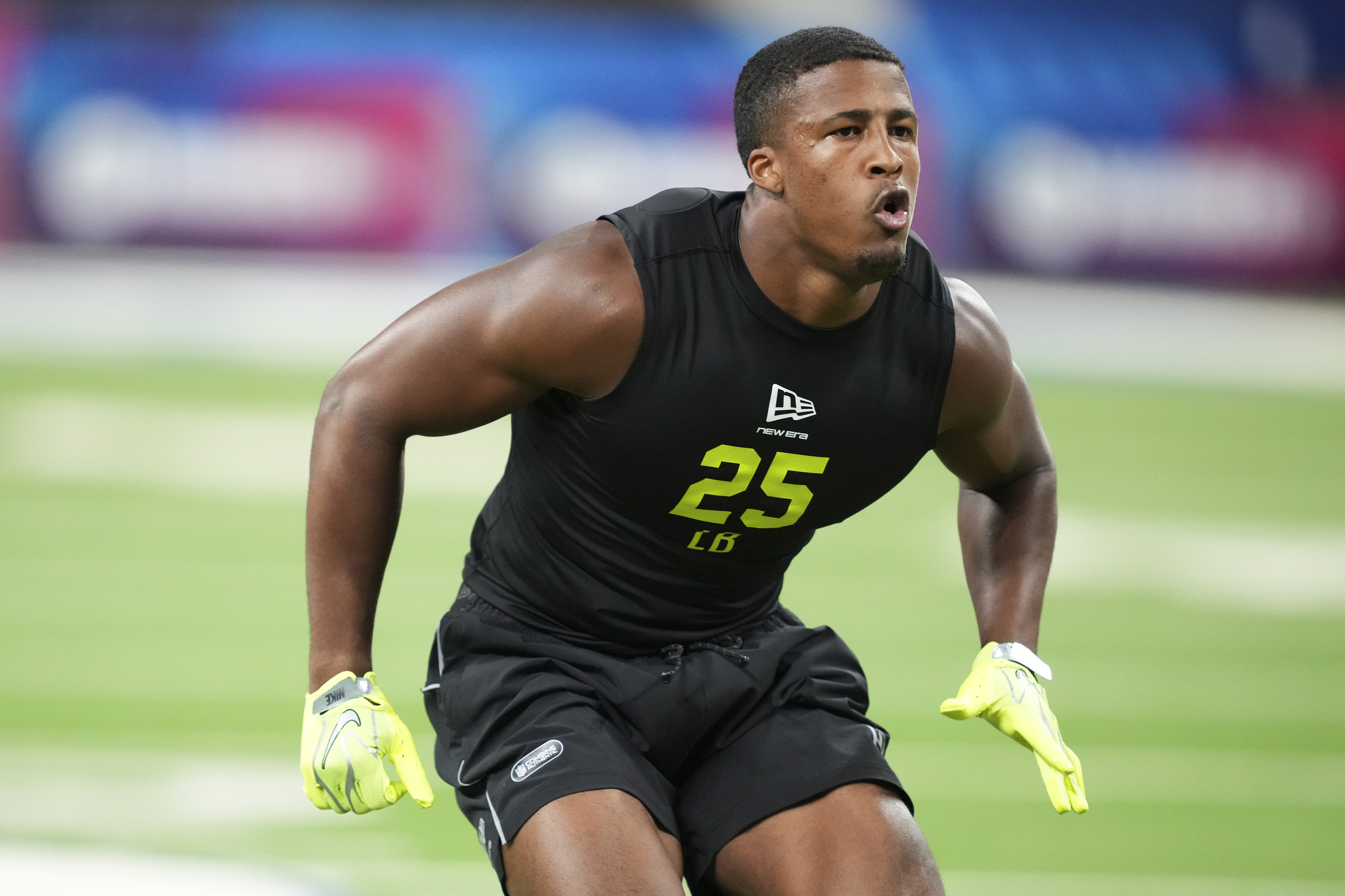 Ohio State linebacker leaves jaws on the floor at NFL Combine