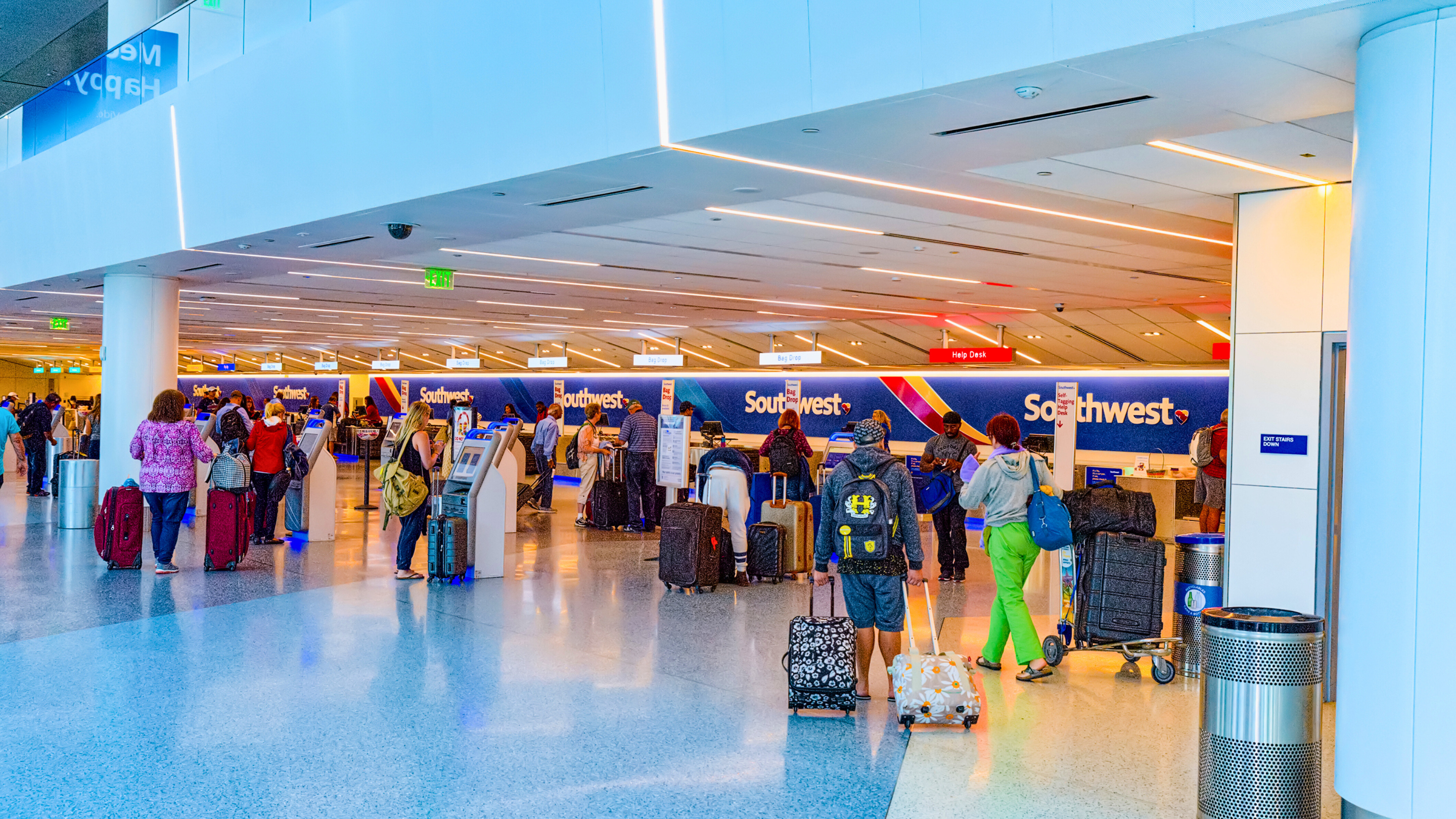 They don't stop tall people: Southwest Airlines plus-size passengers ...