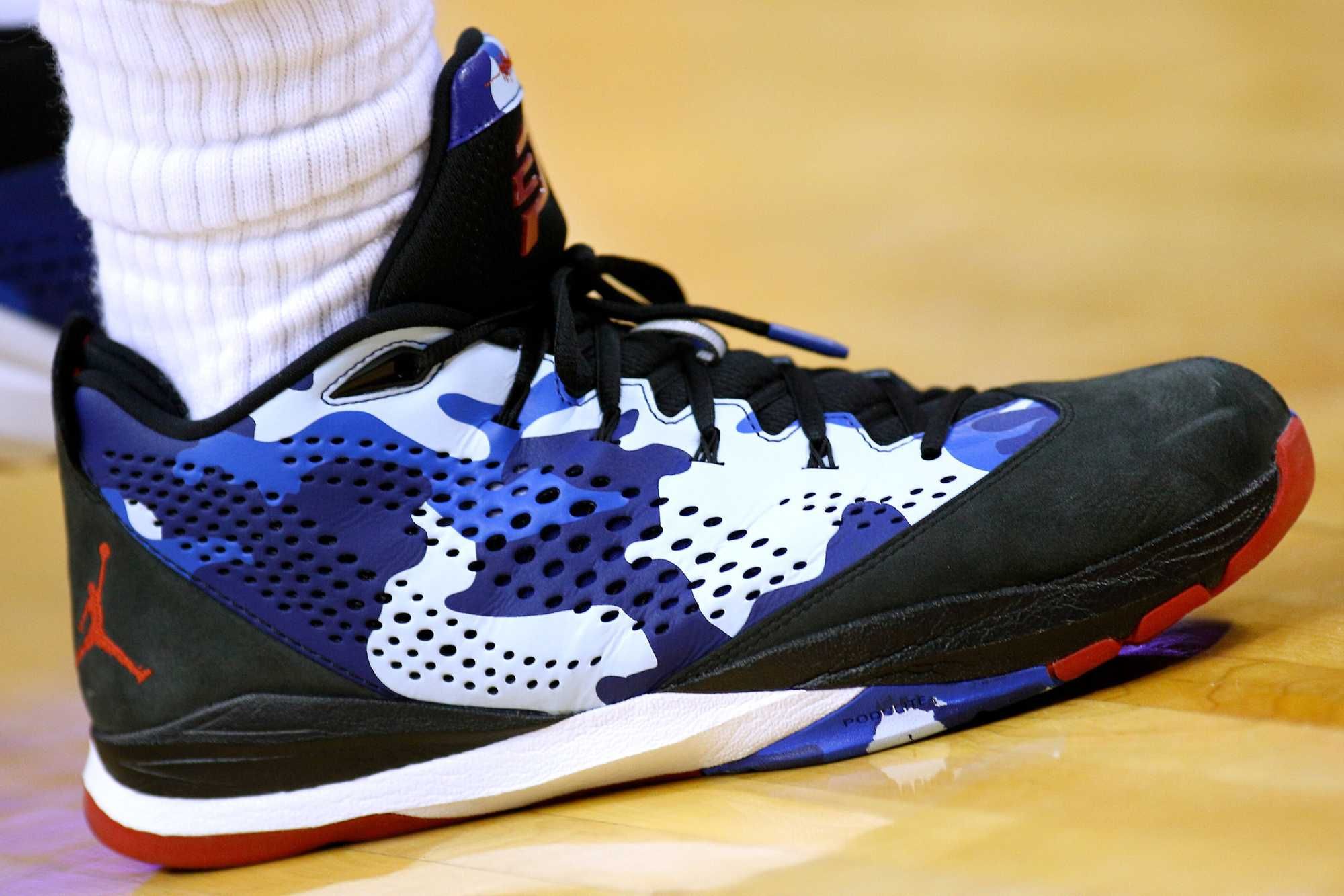 Scientists finally explain why basketball shoes squeak