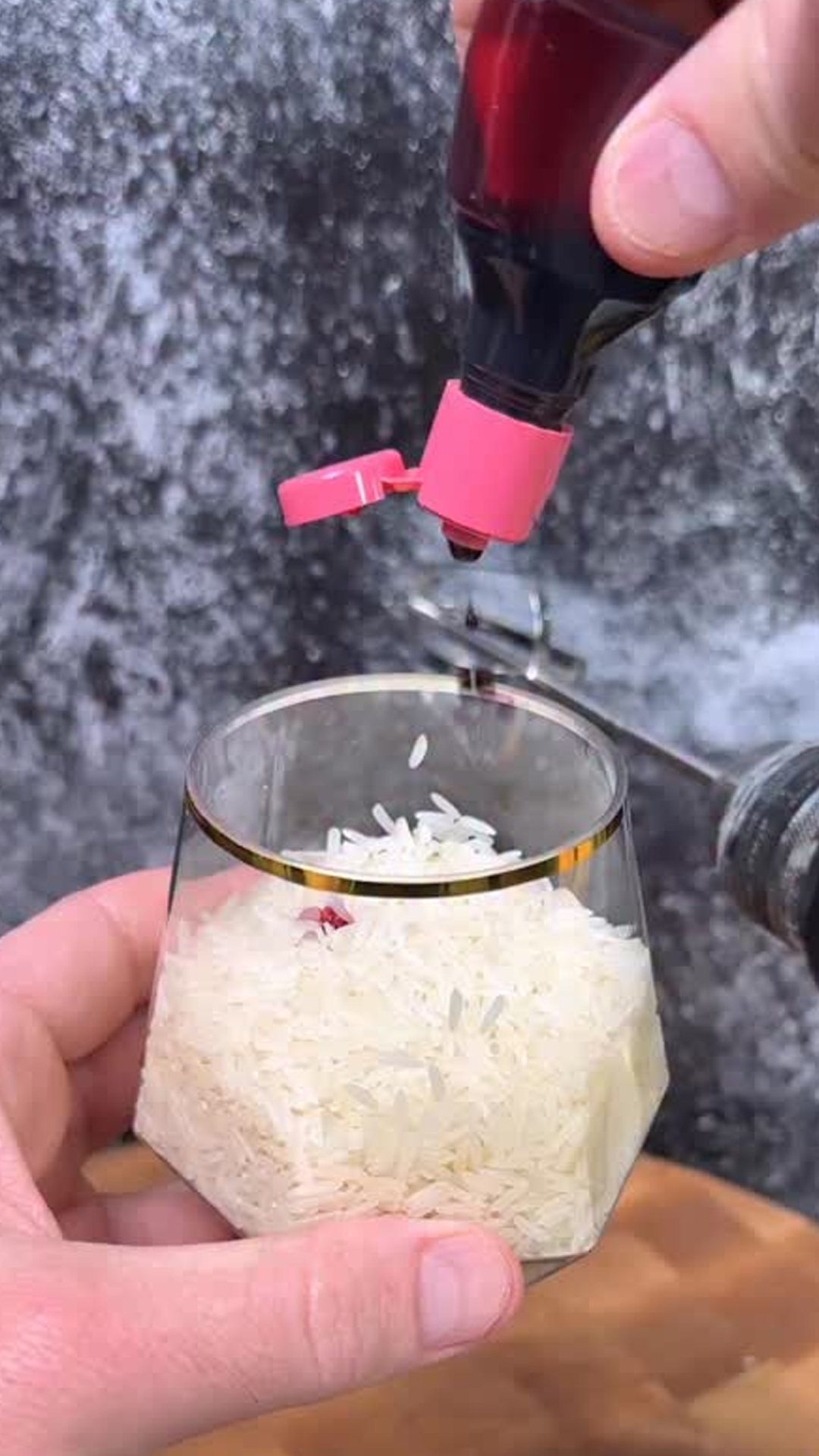 Satisfying ASMR science experiment