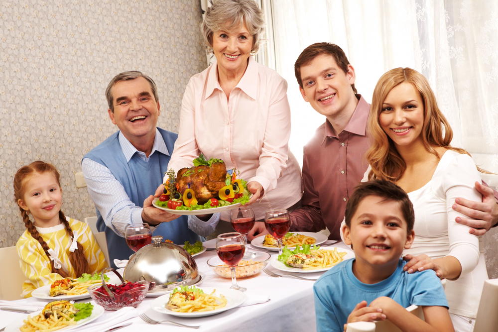 15 multi-generation holiday traditions to keep