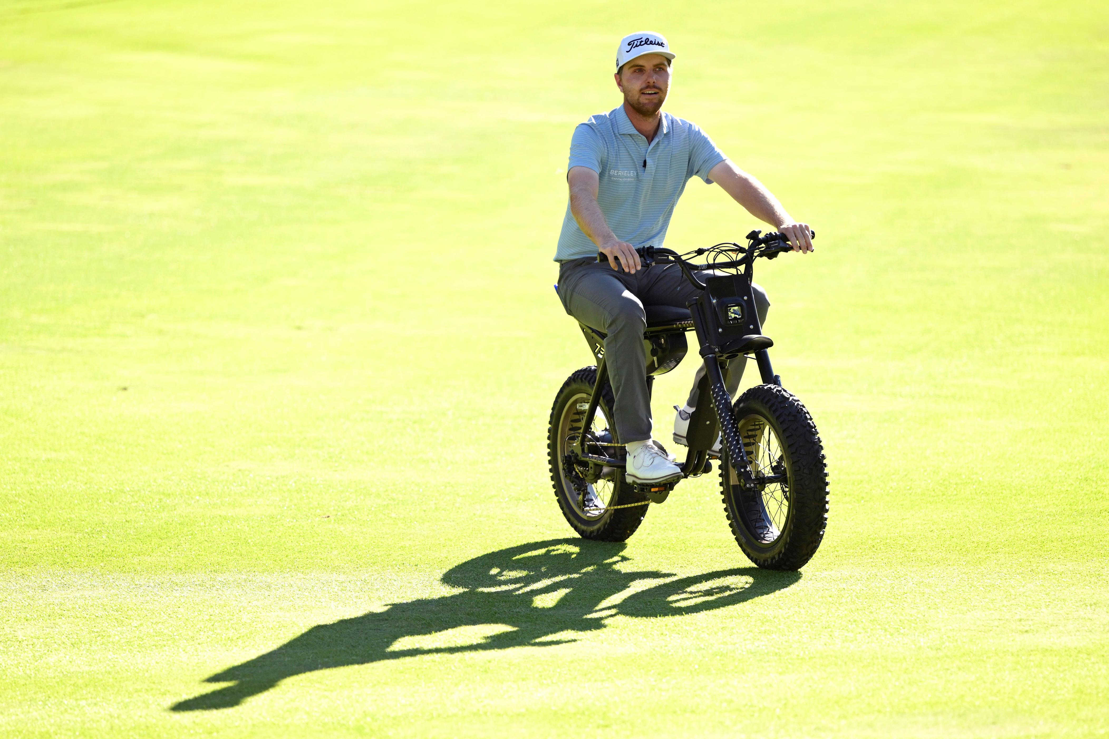 Ryan Gerard shows off his ultimate golf guy bachelor pad