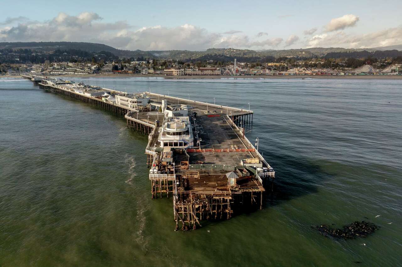 Santa Cruz Wharf to reopen this month without some of its defining features