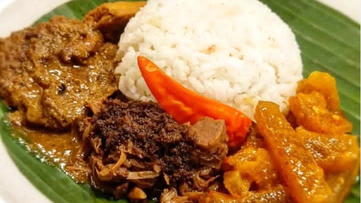 Jangan pulang dari Jogja sebelum mencicipi 3 gudeg malam legendaris ini ...