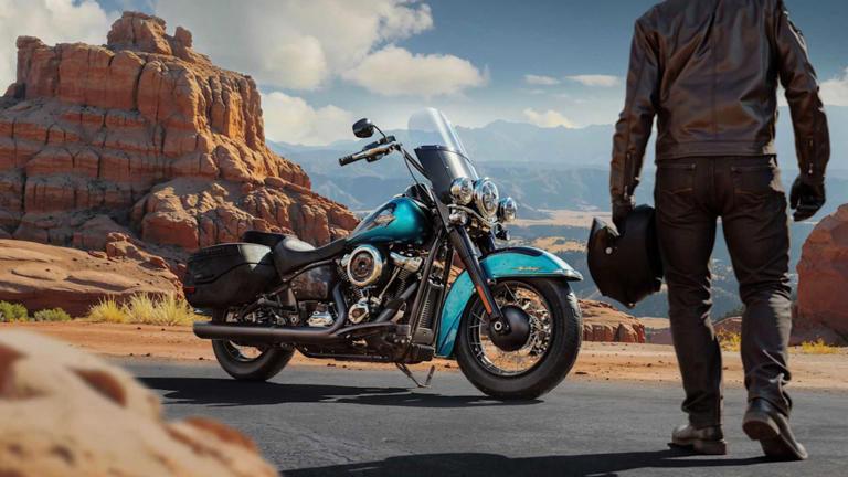 Harley-Davidson Heritage Classic: Perfect for long hauls and highway riding