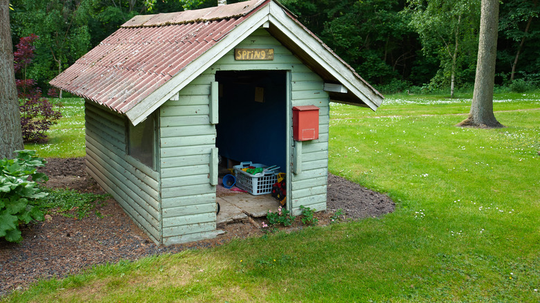 16 free shed plans anyone can DIY
